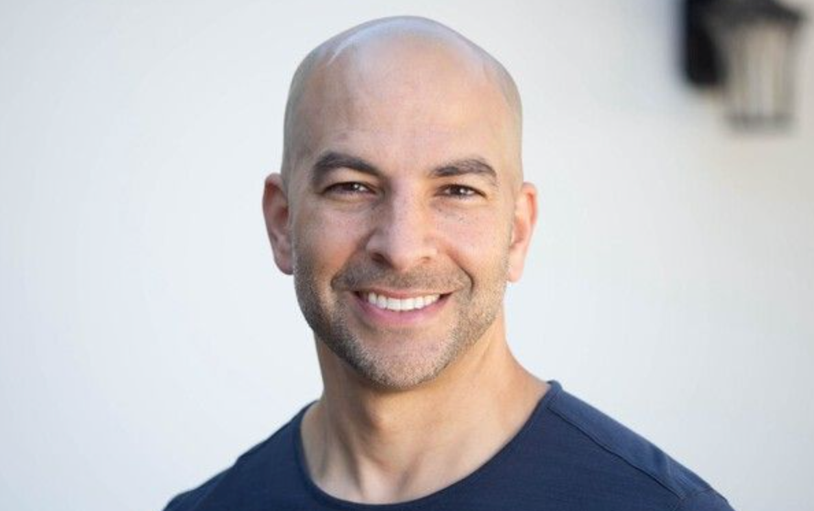 Dr. Peter Attia's Supplement Stack: A Longevity Expert's Approach – Pulsetto EU