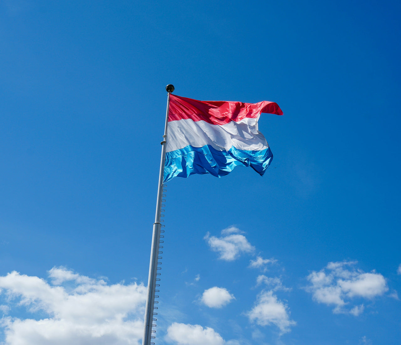 Best Vagus Nerve Stimulation Devices in Luxembourg – Pulsetto EU